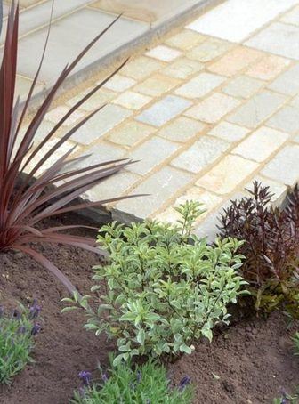 Honey Cathedral hand-cut limestone paving and setts | Westminster Stone ...
