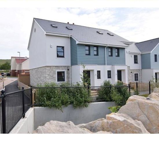 Cembrit slates provide natural finish | Cembrit | ESI Building Design