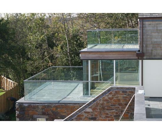 Aluminium glass balustrade channels | FH Brundle | ESI Building Design Aluminium glass balustrade channels | FH Brundle | ESI Building Design