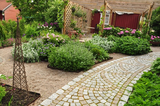 EverEdge® Classic galvanised steel lawn edging system | EverEdge | ESI ...