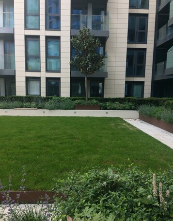 Corten landscape edging - Sovereign Court, Hammersmith | EverEdge | ESI ...