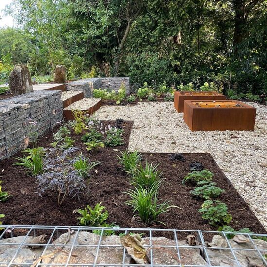 EverEdge® Titan corten steel edging for rural garden | EverEdge | ESI ...