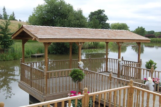 Bespoke timber shelters for outdoor areas | Branson Leisure | ESI ...