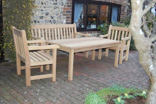 Poplar iroko bench | Branson Leisure | ESI External Works
