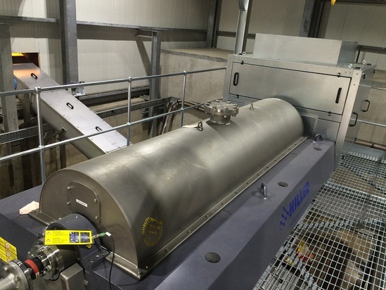 Decapress centrifuges for sewage sludge pre-thickening | MSE Hiller ...
