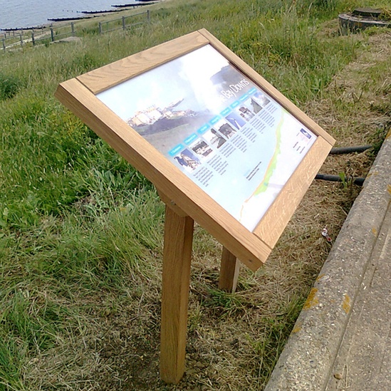 Musketeer™ wooden lectern interpretation displays | Fitzpatrick Woolmer ...