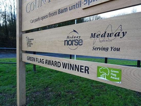 Timber entrance signs for parks with Green Flag status | Fitzpatrick ...