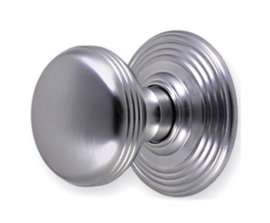 Decorative and plain door knobs | Danico Brass | ESI Interior Design