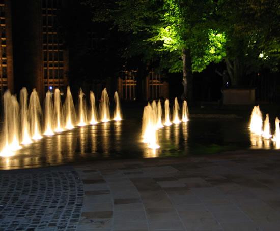 Dry plaza fountains | Fountains Direct | ESI External Works