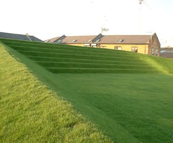 Grassfelt™ - soil-less landscaping turf for slopes & embankments ...