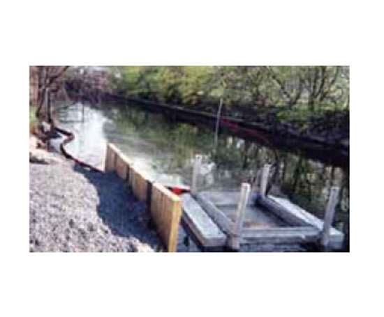 Trash Trap floating debris collector | Oil Pollution Environmental ...