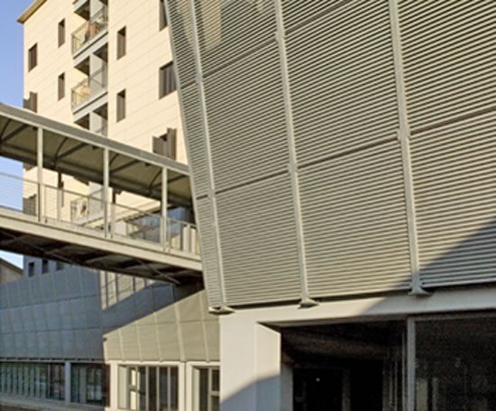 Italia louvred steel architectural screens | Lang+Fulton | ESI Building ...