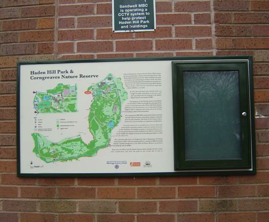 Aluminium display cases | Shelley Signs | ESI External Works