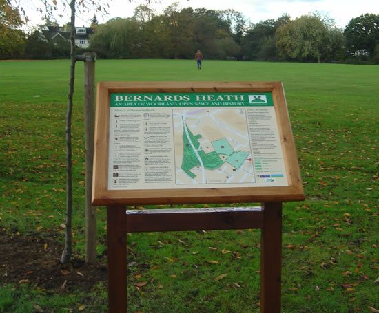 Oak lectern-frame interpretation signs | Shelley Signs | ESI External Works