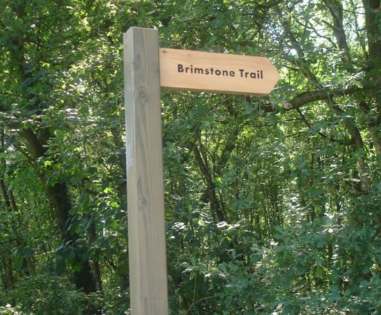 Solid oak directional fingerposts | Shelley Signs | ESI External Works