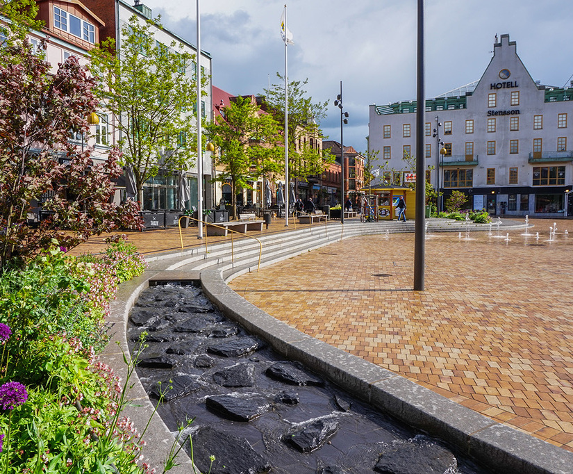 Street furniture for award-winning square - Sweden | Streetlife | ESI ...