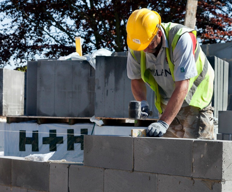 Thin joint blocks for passive houses, Isle of Wight | H+H UK | ESI ...