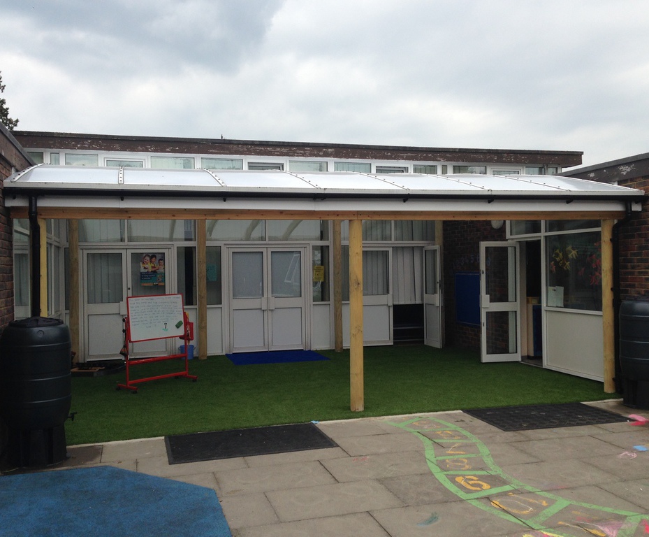 Outdoor classroom and shelter for school | Setter Shelters | ESI ...