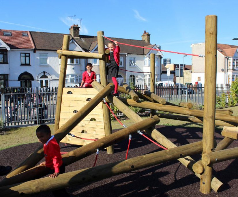 KS2 school playgound with wide range of play options | Setter Play ...