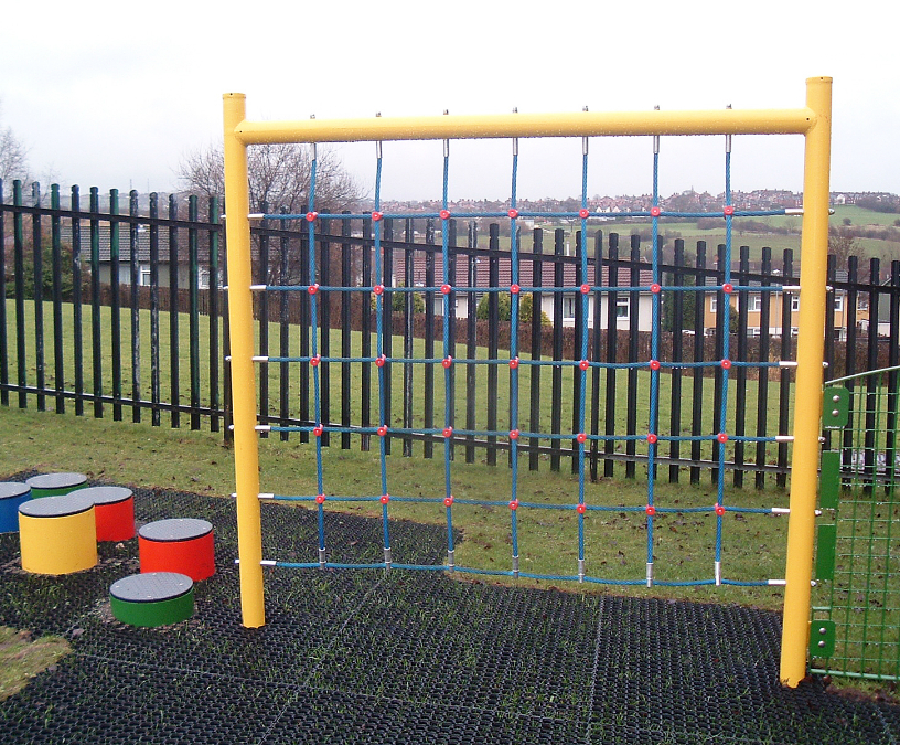 Steel trim trails | AMV Playground Solutions | ESI External Works