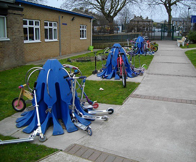 Minipod bike and scooter rack for primary schools | Cyclepods | ESI ...