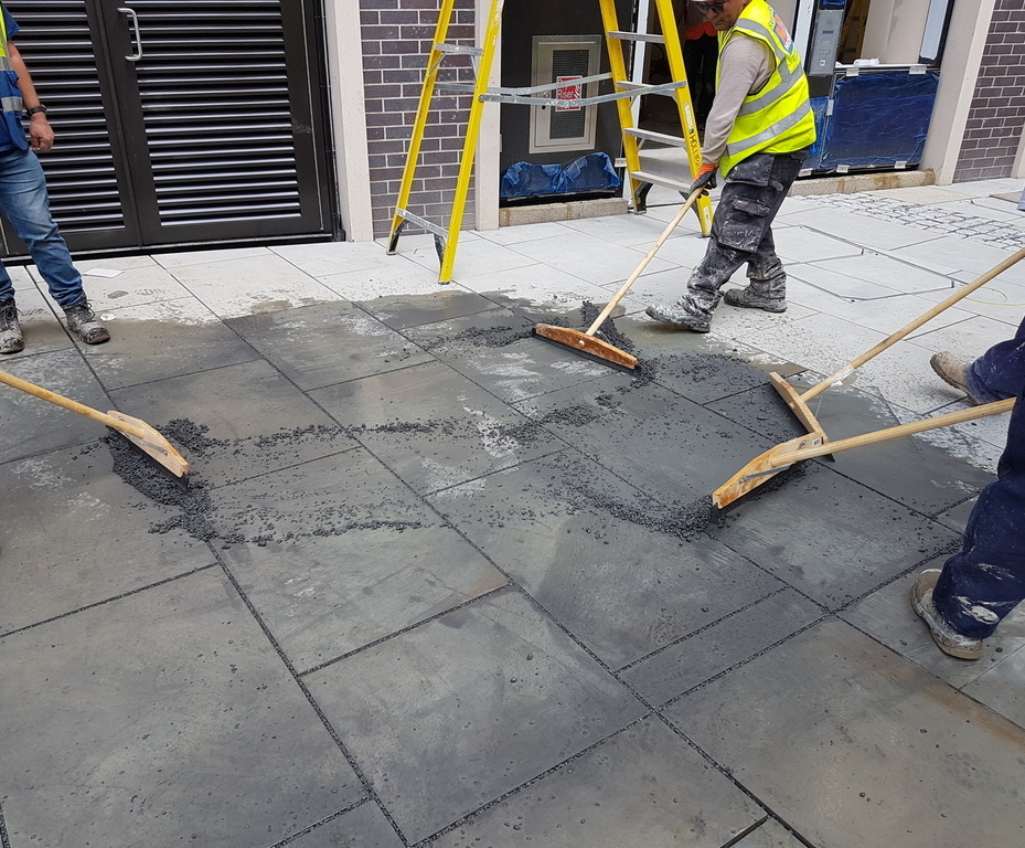Residential Bound Permeable Pavement - Wandsworth | Steintec | ESI ...