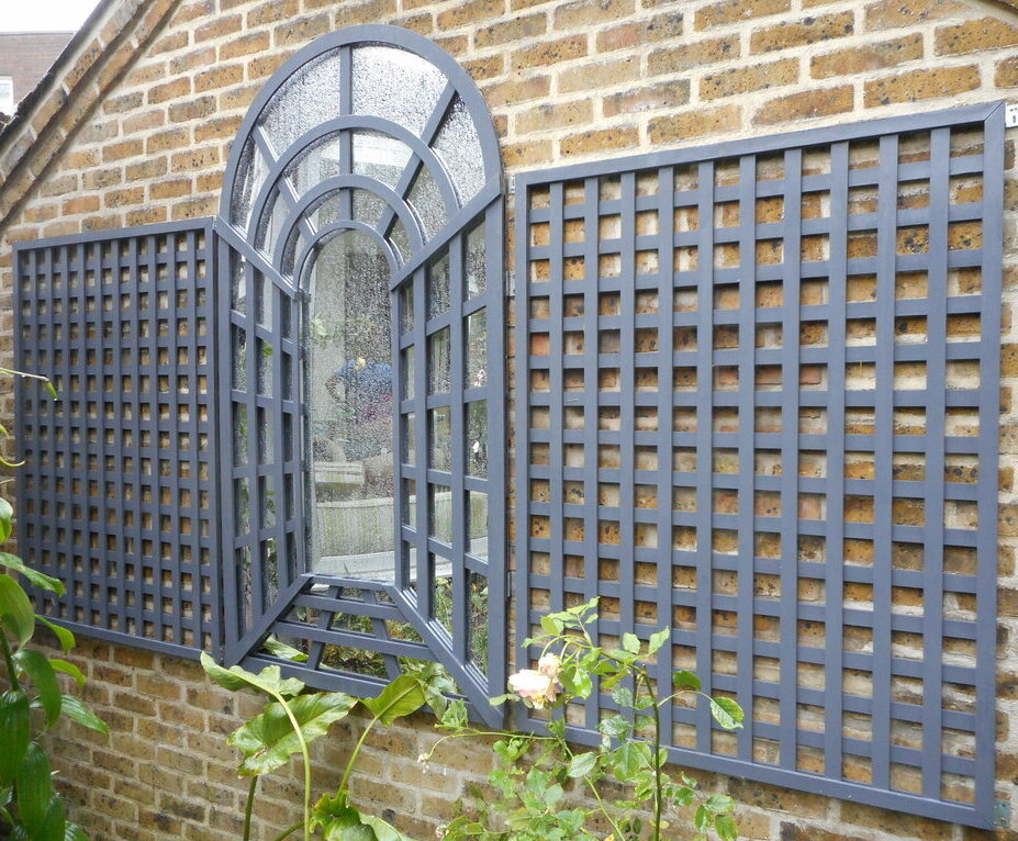 Bespoke wooden trellis panels | Vertopia Gardens | ESI External Works