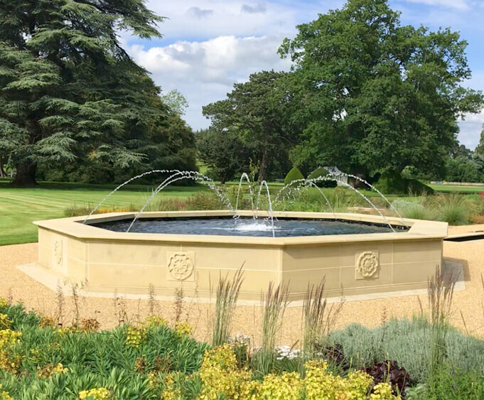 Bespoke mirror pools and water walls - residential | Tills Innovations ...