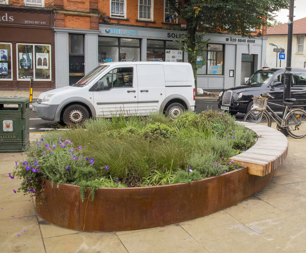 Steel and timber planter-benches | IOTA | ESI External Works