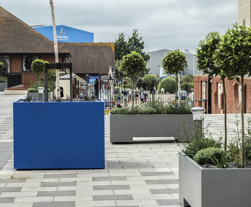 Bespoke steel planters for Hamilton Quay podium deck | IOTA | ESI ...