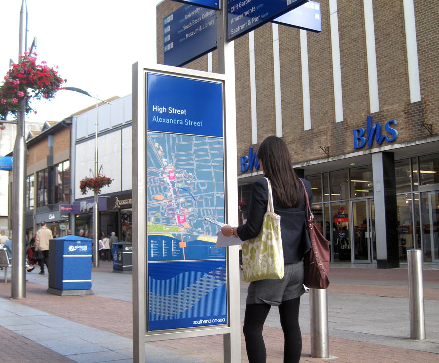 Town Wayfinding - frank® | fwdesign | ESI External Works