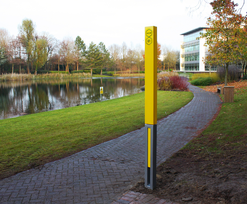 Route and destination markers - mark® | fwdesign | ESI External Works