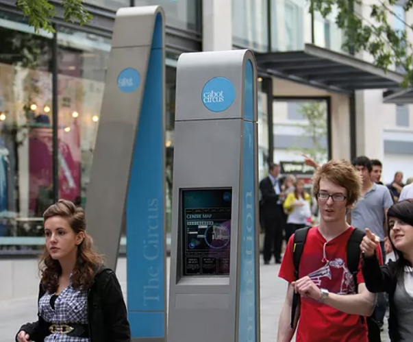 Bespoke wayfinding signage for shopping centre | fwdesign | ESI ...