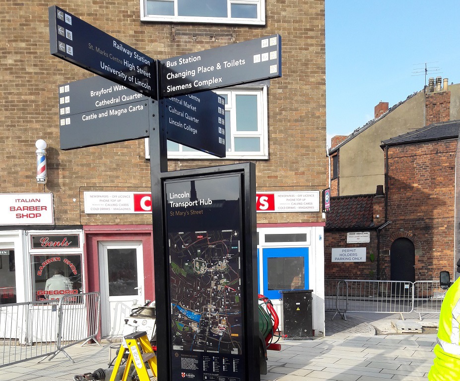 Smart City pedestrian wayfinding system - Lincoln | fwdesign | ESI ...
