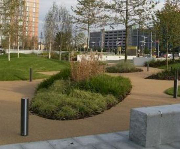 AluExcel landscape edging, Media City, Salford Quays | Kinley | ESI ...