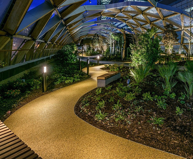 Flexible aluminium edging for roof garden pathways | Kinley | ESI ...