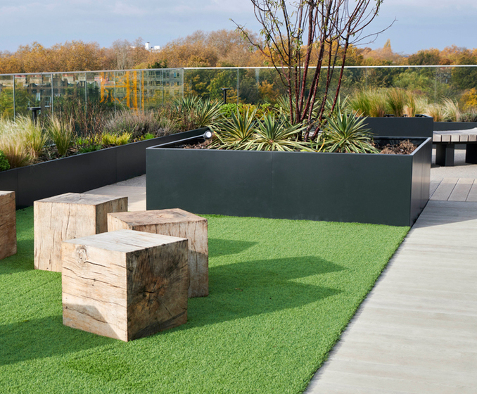 Roof terrace system for modern residential apartments | Raaft | ESI ...