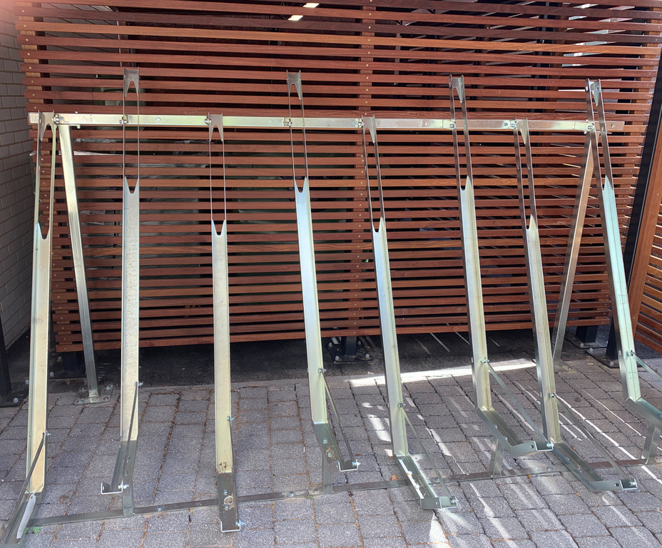 Bespoke cycle and bin store facility with sedum roofs | Langley Design ...