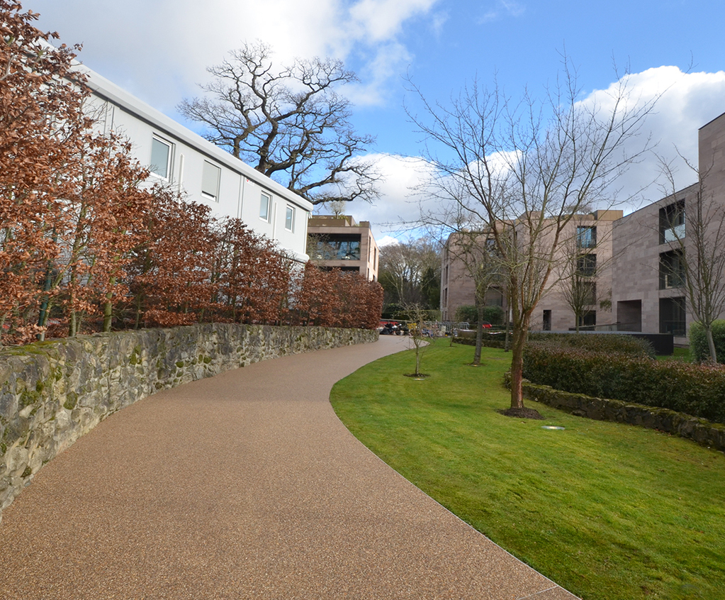Resin bound permeable pathways for London development | Clearstone ...