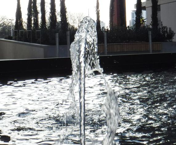 Water Wall & Jet Pools - Battersea Reach | Fountains & Features Ltd ...