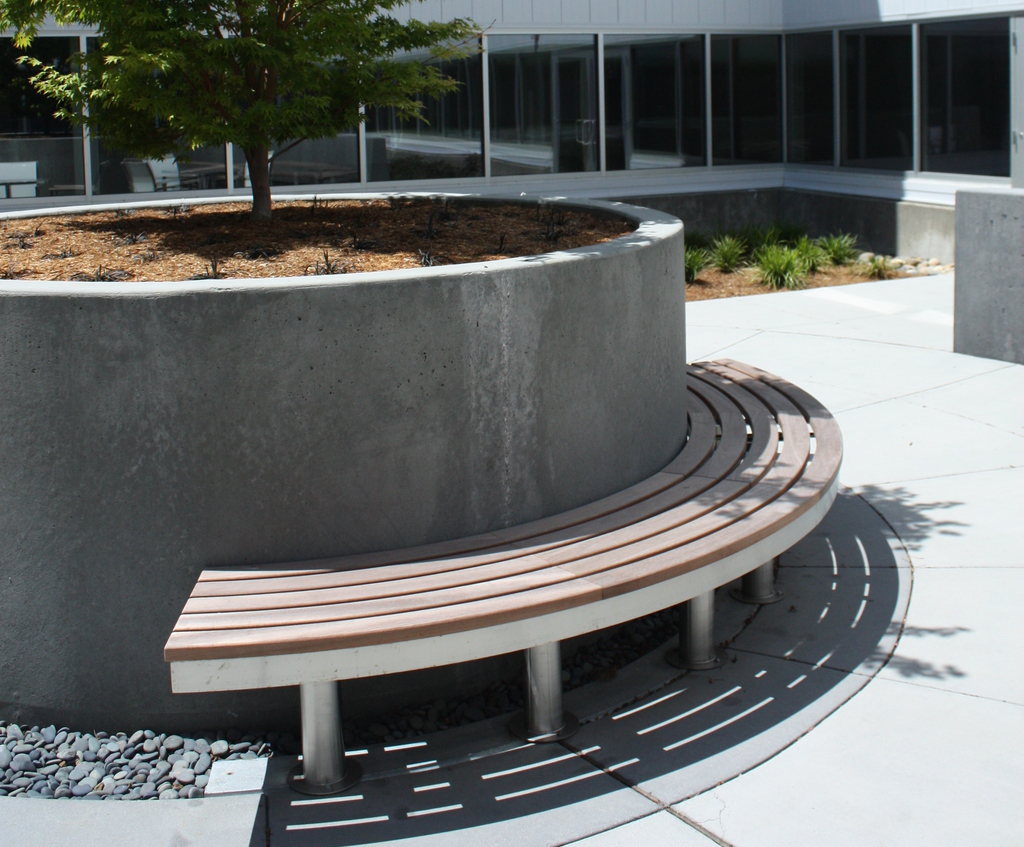 Bespoke curved seating for Apple inc HQ, California | Factory Furniture ...
