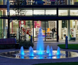Dry plaza water feature - Enfield Library | Fountains Direct | ESI ...