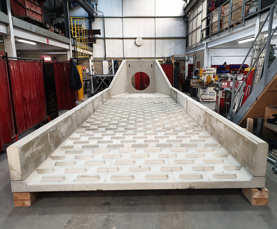 Precast concrete headwalls with cascade panels | Althon | ESI External ...