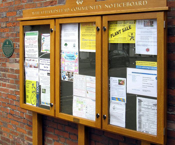 Bespoke noticeboards in oak or recycled plastic (MmT) | Greenbarnes ...