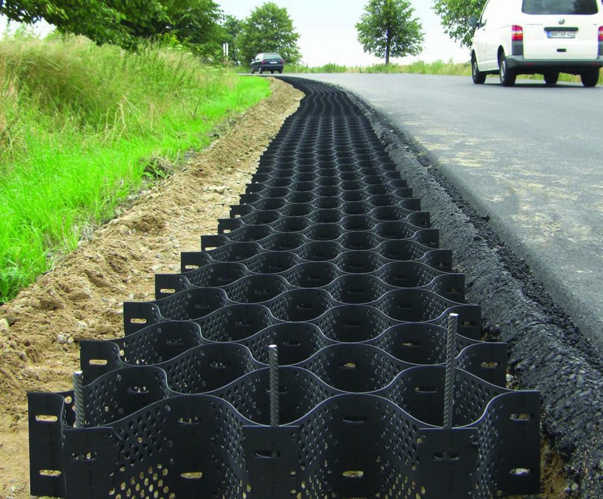 Geoweb® Vegetated Road Verge Protection | Greenfix Soil Stabilisation ...