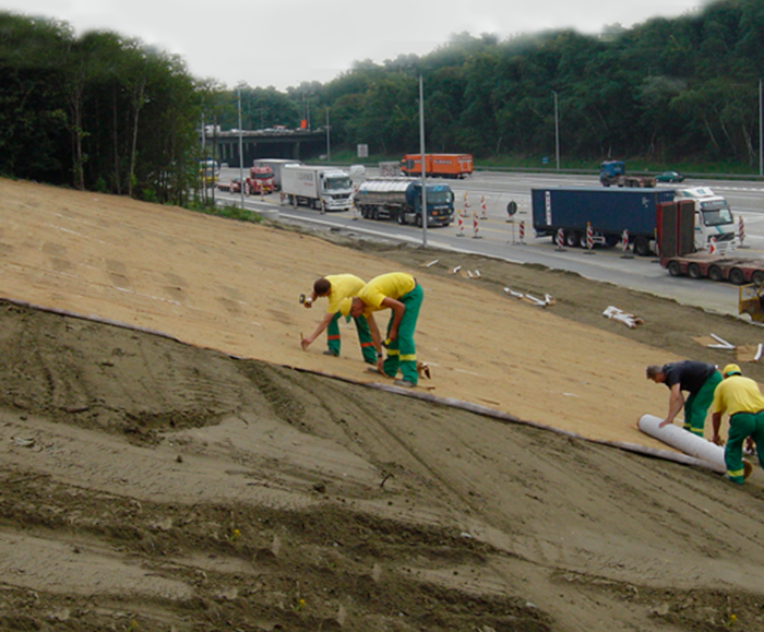 Covamat™ Plus and F3 pre-seeded erosion control blankets | Greenfix ...