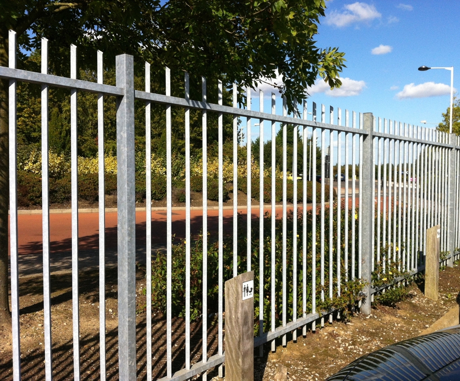 Barbican® square pale vertical bar fencing | Jacksons Fencing | ESI ...
