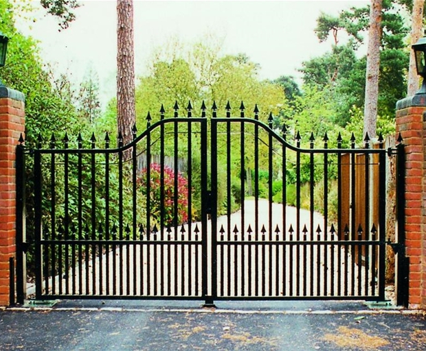Ornamental arched-top steel gates | Jacksons Fencing | ESI External Works