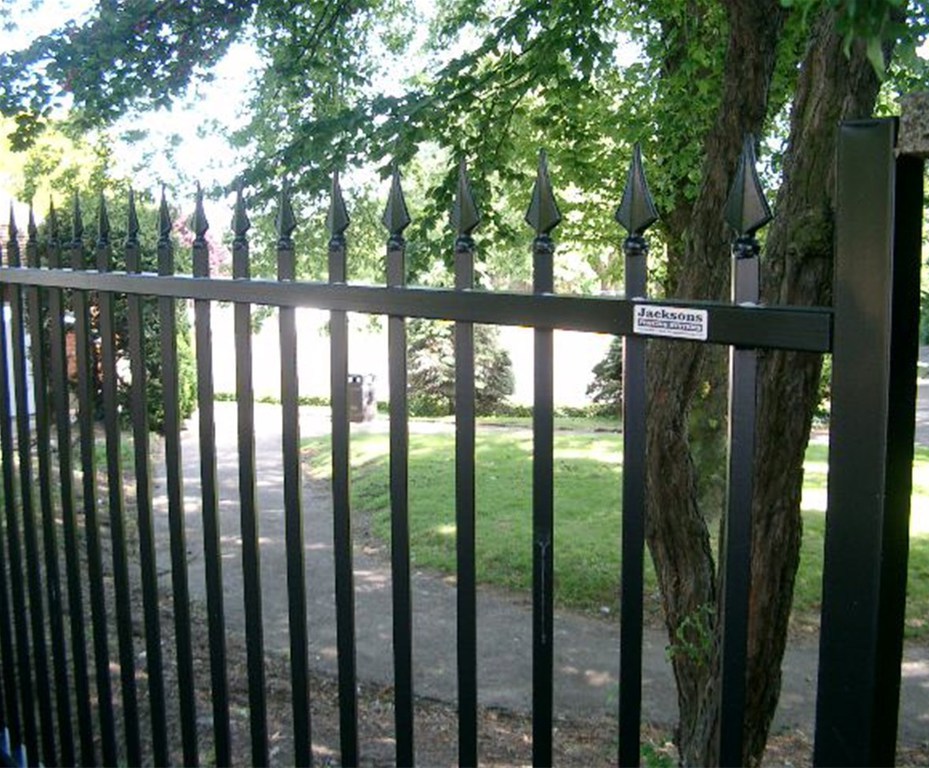 Barbican® square pale vertical bar fencing | Jacksons Fencing | ESI ...