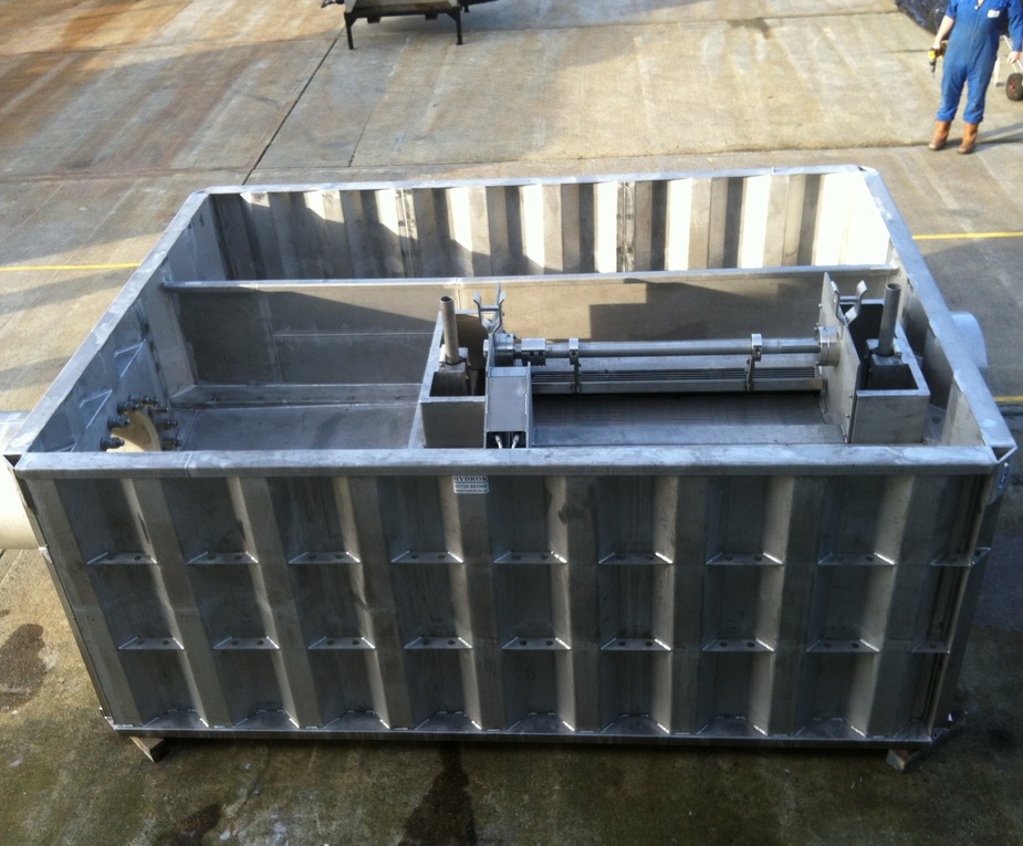 MecMex™ self-cleaning CSO mechanical screen | ELIQUO HYDROK | ESI Enviropro